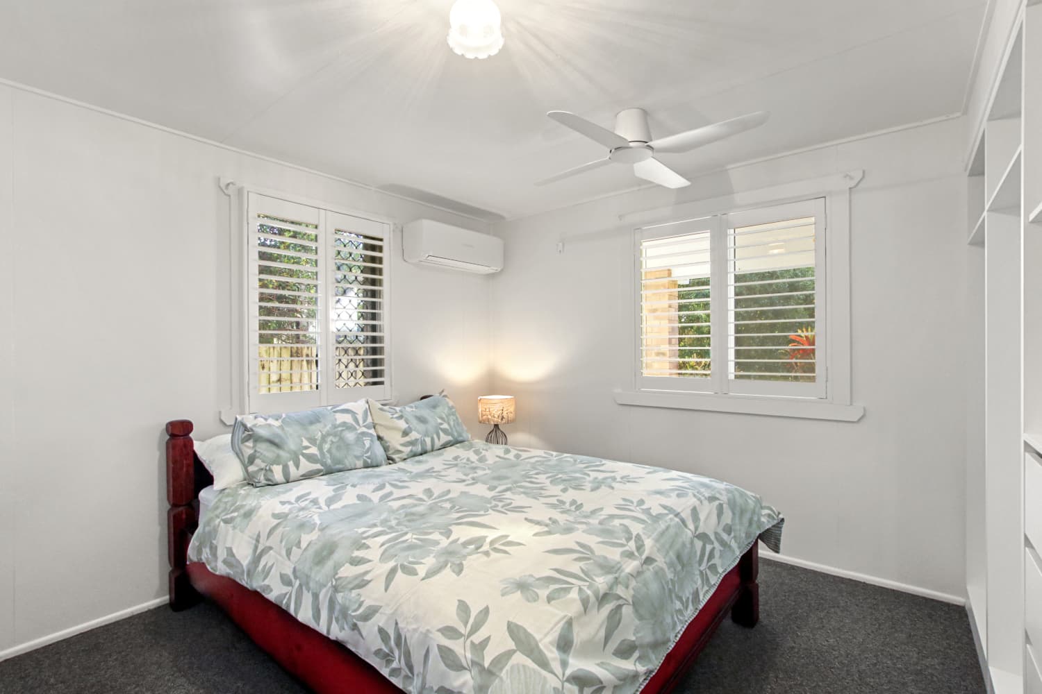 Gothic Parade 16, CURRIMUNDI - Holiday Caloundra